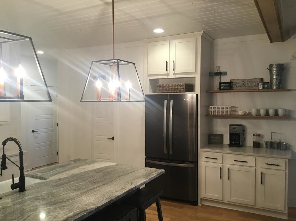 Benton Farmhouse Kitchen Remodel - Farmhouse - Kitchen - Little Rock ...