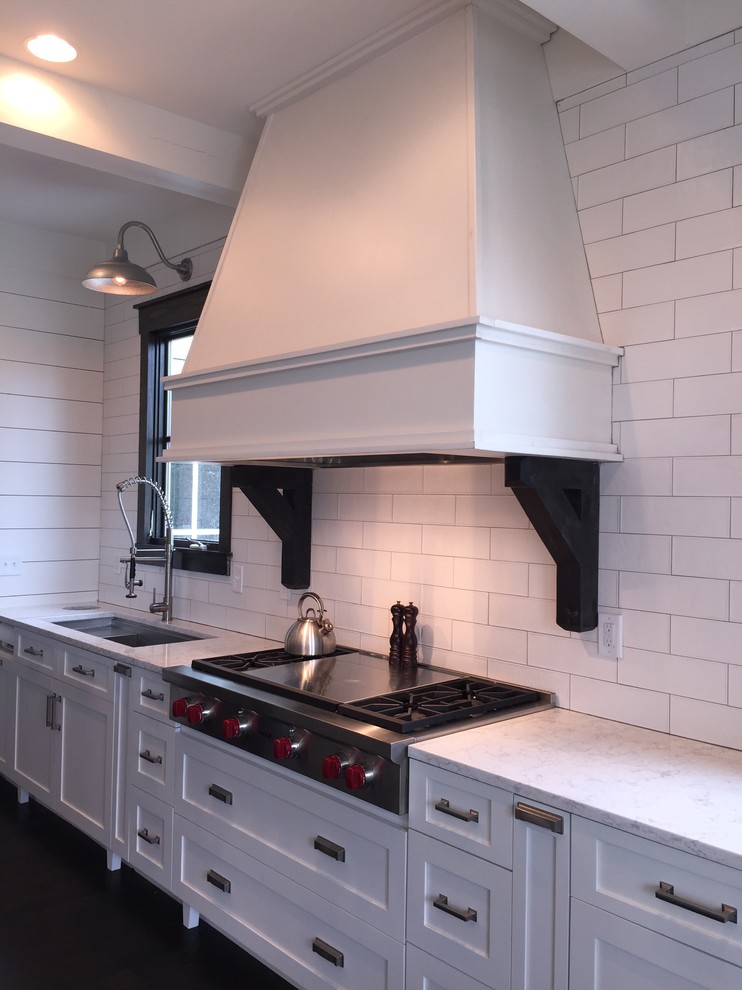 Berg Project - Farmhouse - Kitchen - Atlanta - by Marilynn Ent. Inc ...