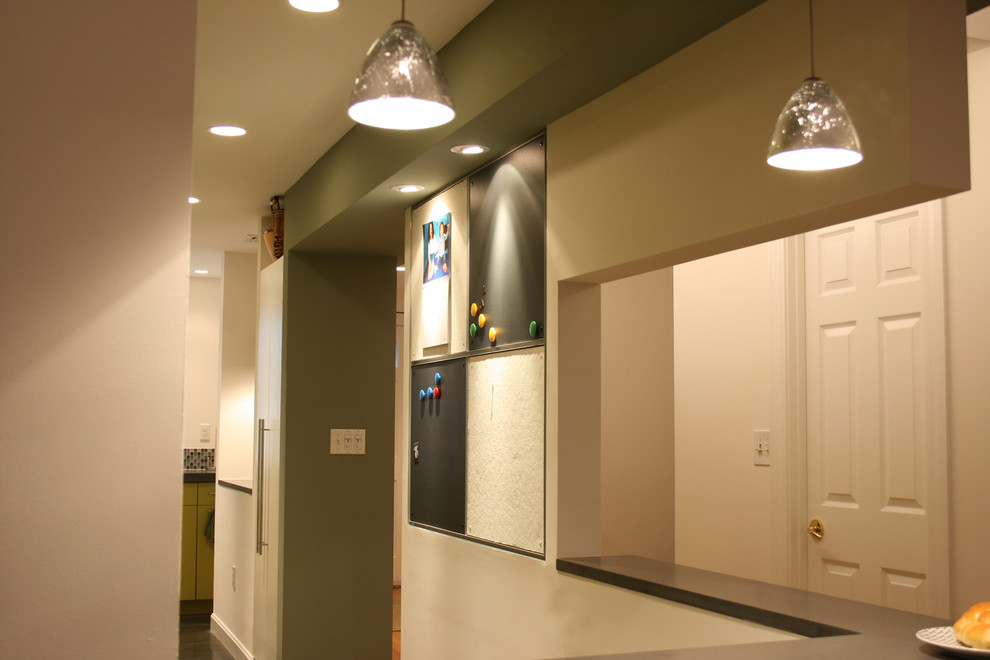 Berns Kitchen - Modern - Kitchen - Boston - by Frank Valdes | Houzz