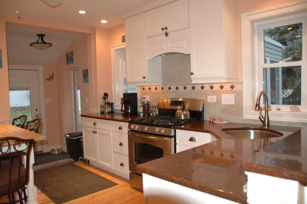 Berwyn PA Kitchen - Traditional - Kitchen - Philadelphia - by Main Line ...