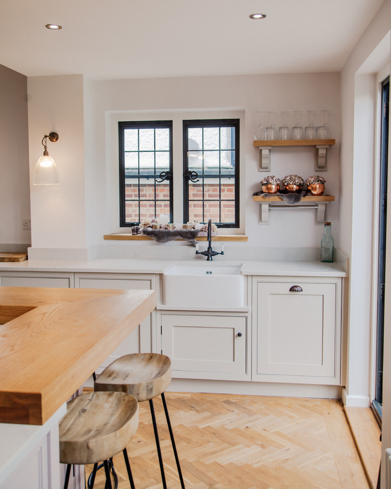 Bespoke French Farmhouse - Classique - Cuisine - Hertfordshire - par ...