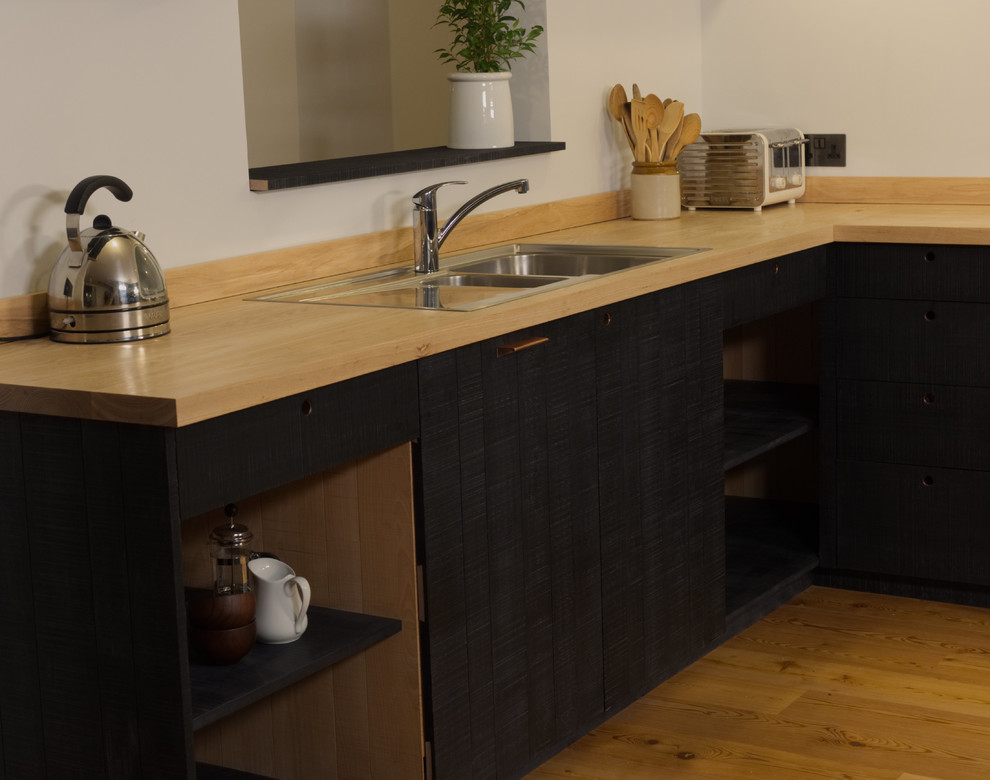 Bespoke Kitchen, Handmade with Sustainably Sourced Wood - Contemporary ...
