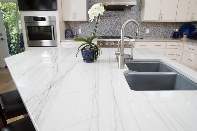 Bianco Macaubas quartzite kitchen - Kitchen - Other - by Imperial ...
