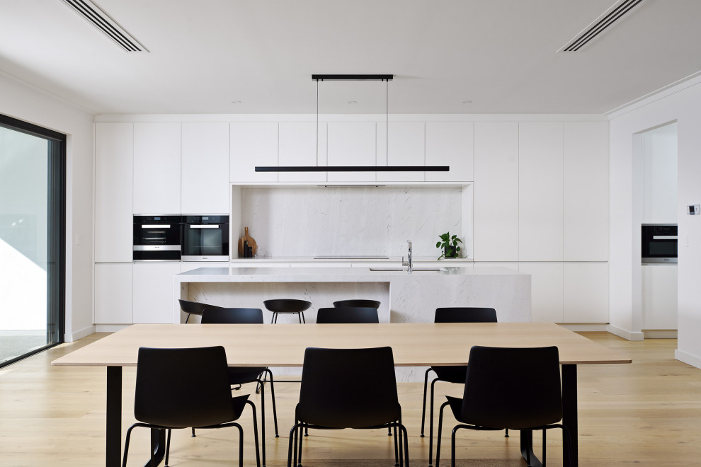 Bicton Home 2 - Modern - Kitchen - Perth - by Western Cabinets | Houzz
