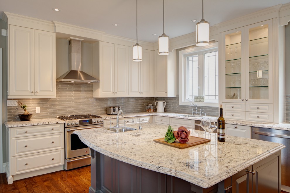 Big and Bright - Traditional - Kitchen - Toronto - by Davisville ...