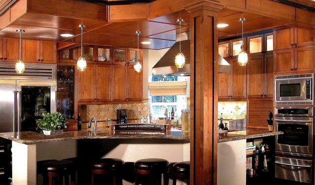 Bigger Kitchen - Traditional - Kitchen - Seattle - by J. Stephen ...