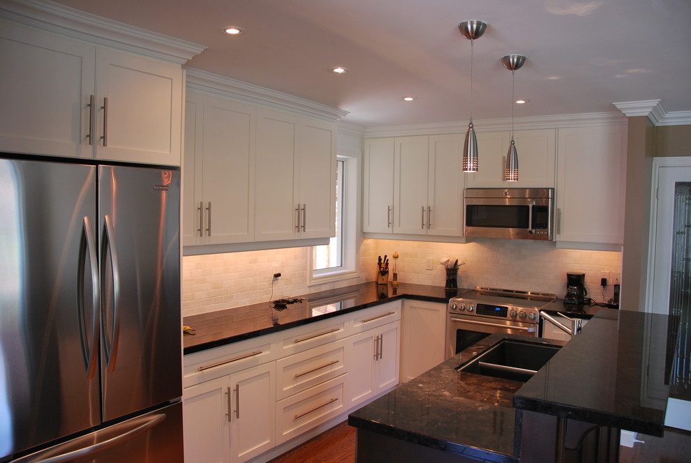 Birgitta Kitchen - Contemporary - Kitchen - Toronto - by Kingsgate ...