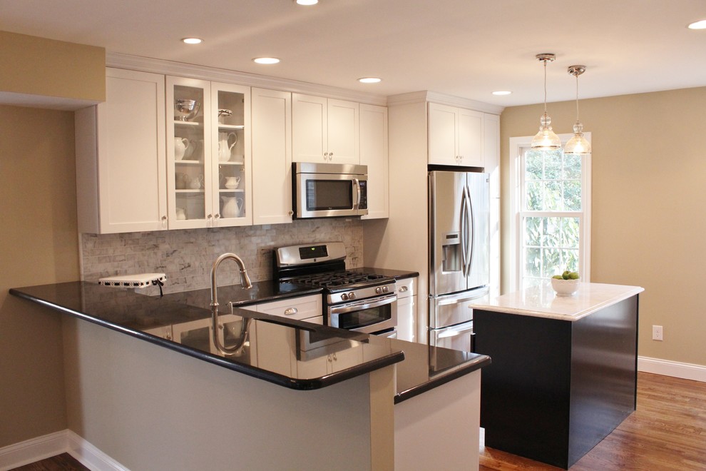 Black and White, Bar height counter overhang - Transitional - Kitchen ...