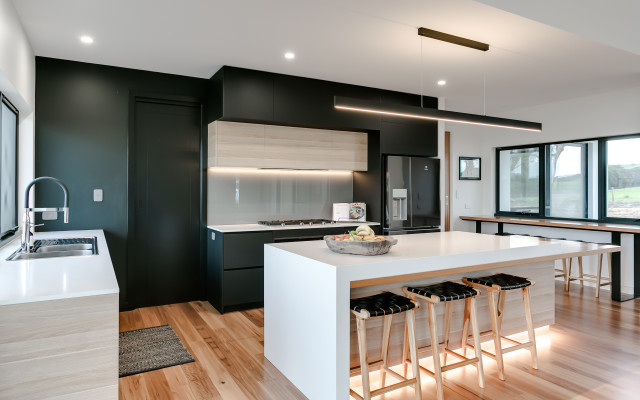 BLACK WHITE & TIMBER MODERN CONTEMPORARY KITCHEN - Contemporary ...