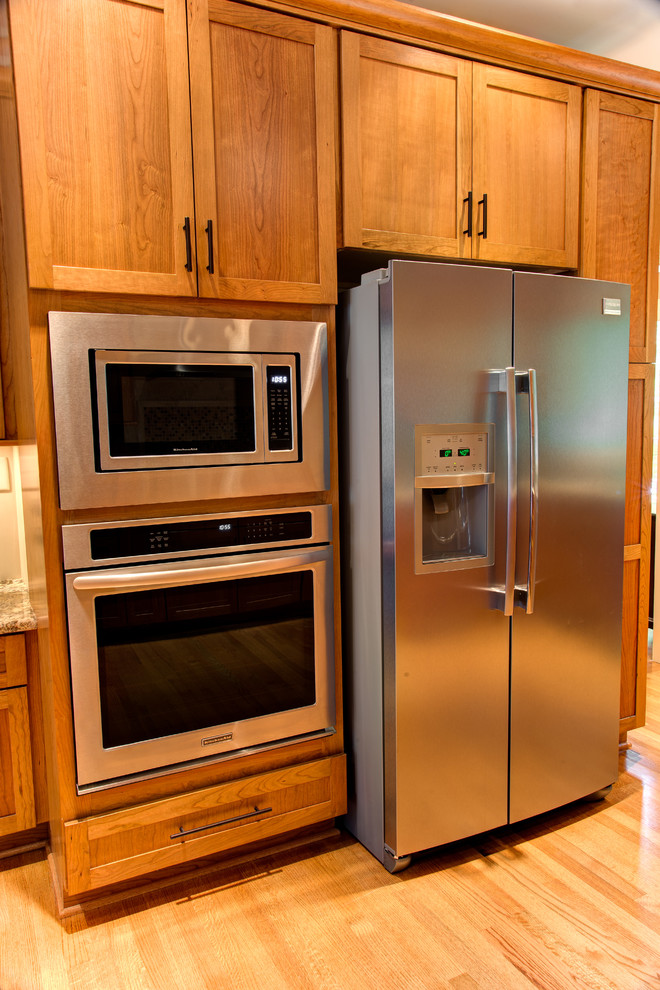 Bland Kitchen - Traditional - Kitchen - Raleigh - by Wood Wise Design ...