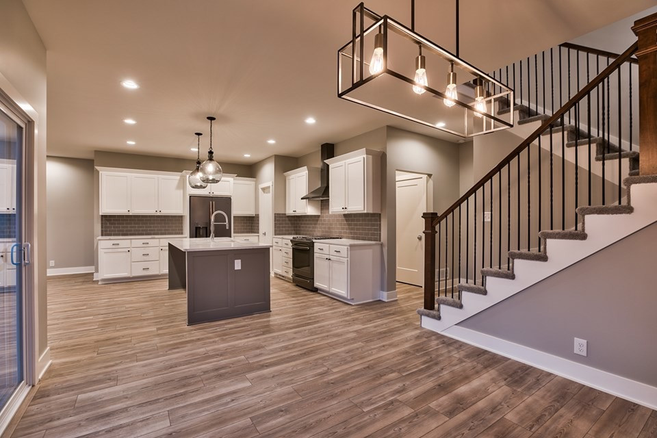 Bluestone Larkmead - Farmhouse - Kitchen - Omaha - by Structur Design ...