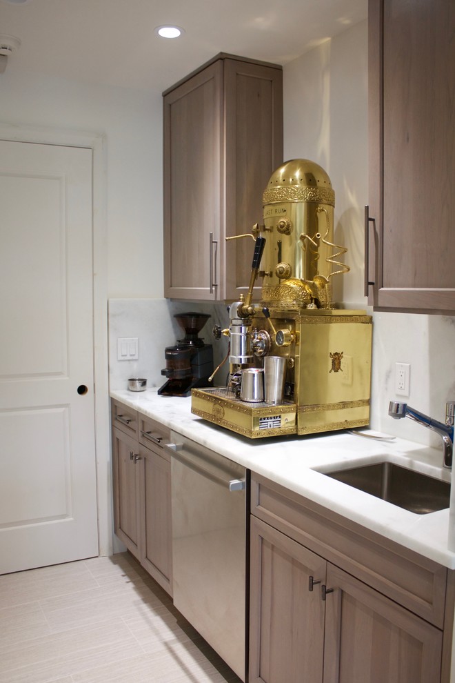 Boca Raton Coastal Modern Kitchen - Contemporary - Kitchen - Miami - by ...