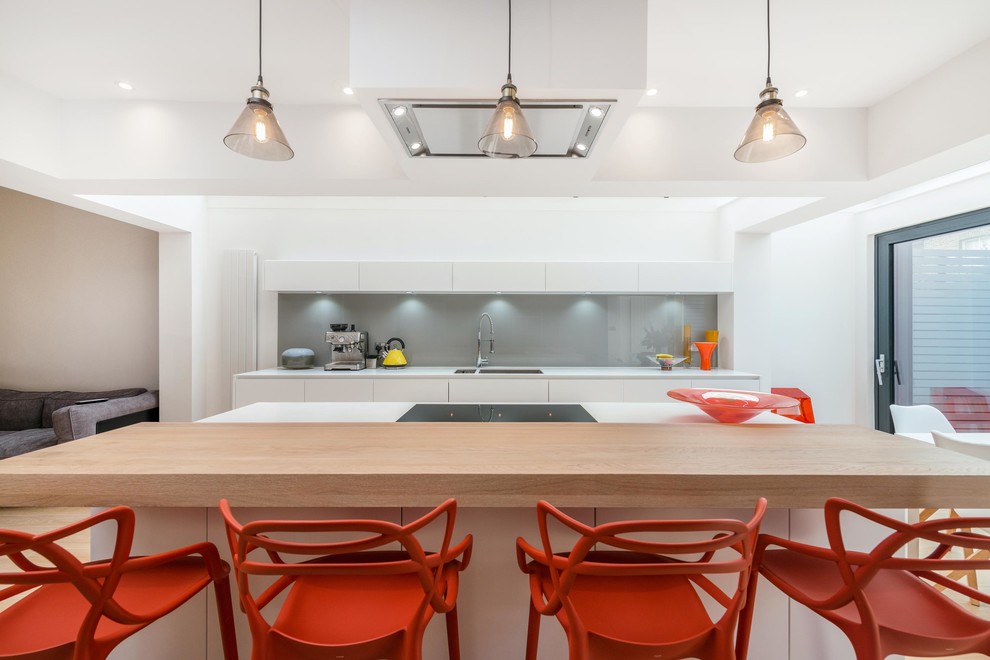 Bold and beautiful meetings calm and elegant... - Contemporary ...
