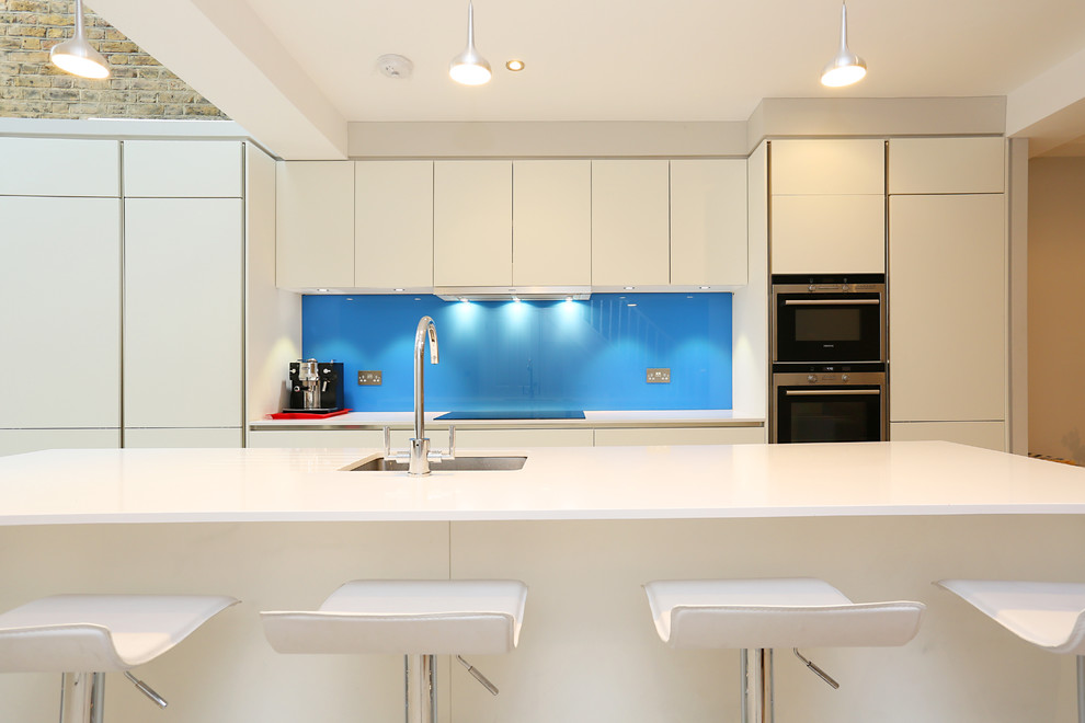 Bold blue kitchen splashback - Contemporary - Kitchen - London - by LWK ...