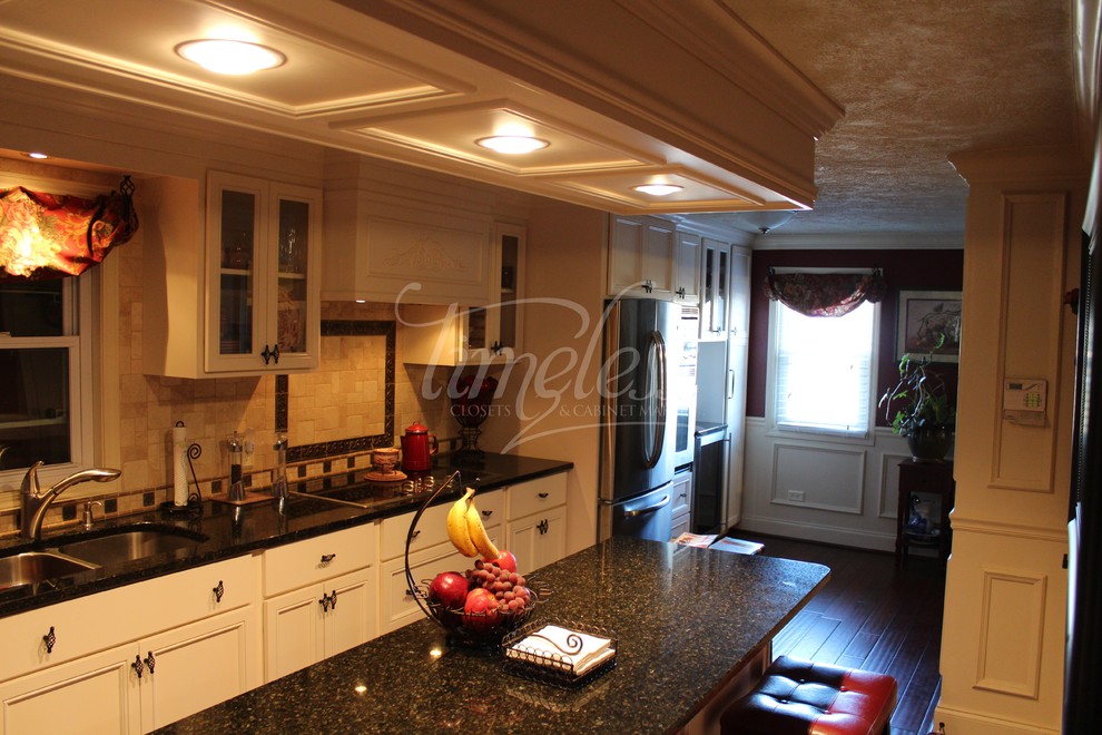 Bonnie's Kitchen - Traditional - Kitchen - DC Metro - by Timeless ...