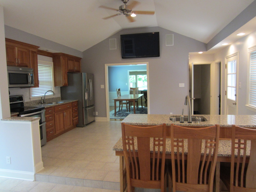 Boone kitchen - Kitchen - Louisville - by Bethany Crenshaw, AKBD | Houzz