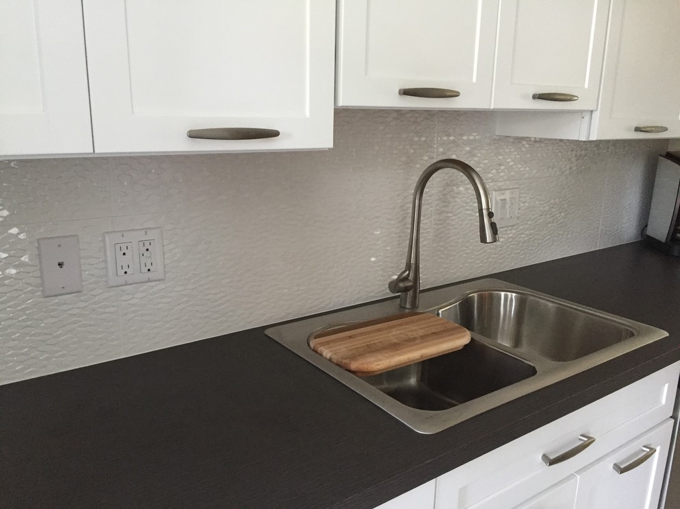 Bouvrette kitchen renovation - Contemporary - Kitchen - Miami - by ...