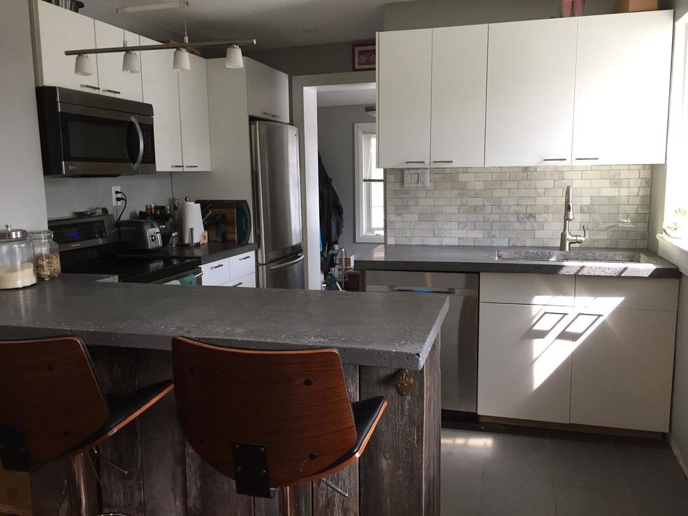 Bradley Kitchen - Modern - Kitchen - Ottawa - by Murdock Construction ...