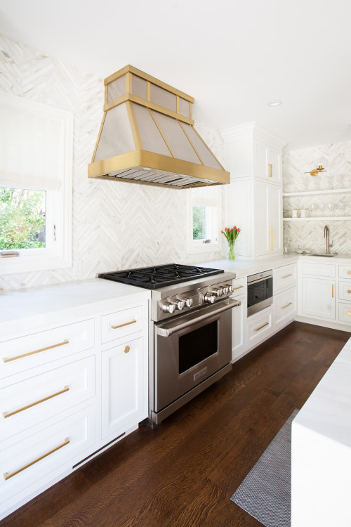 28+ White and Gold Backsplash ( LUXURY & ELEGANT ) - Sparkled Tiles