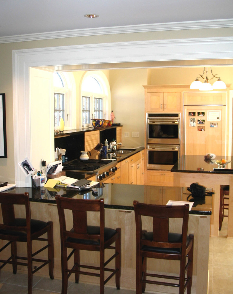 Breezeway Kitchen - Traditional - Kitchen - Minneapolis - by M.A ...