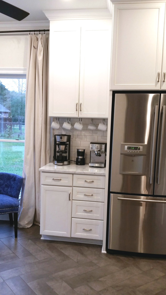 BREWSTER ROAD - Country - Kitchen - New Orleans | Houzz UK