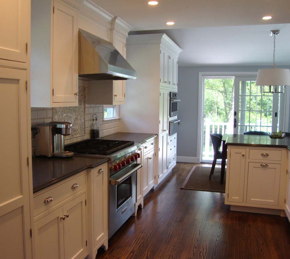 Brewster - Traditional - Kitchen - New York - by Today's Kitchens | Houzz