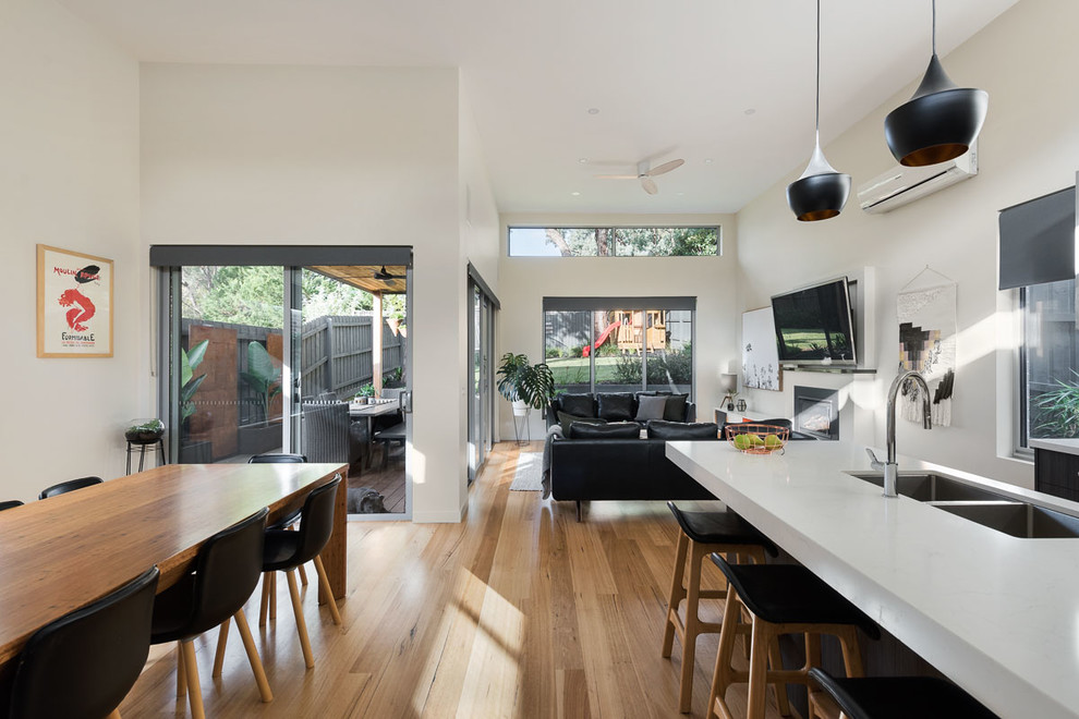 Briar Hill - Modern - Kitchen - Melbourne - by Vital Build | Houzz