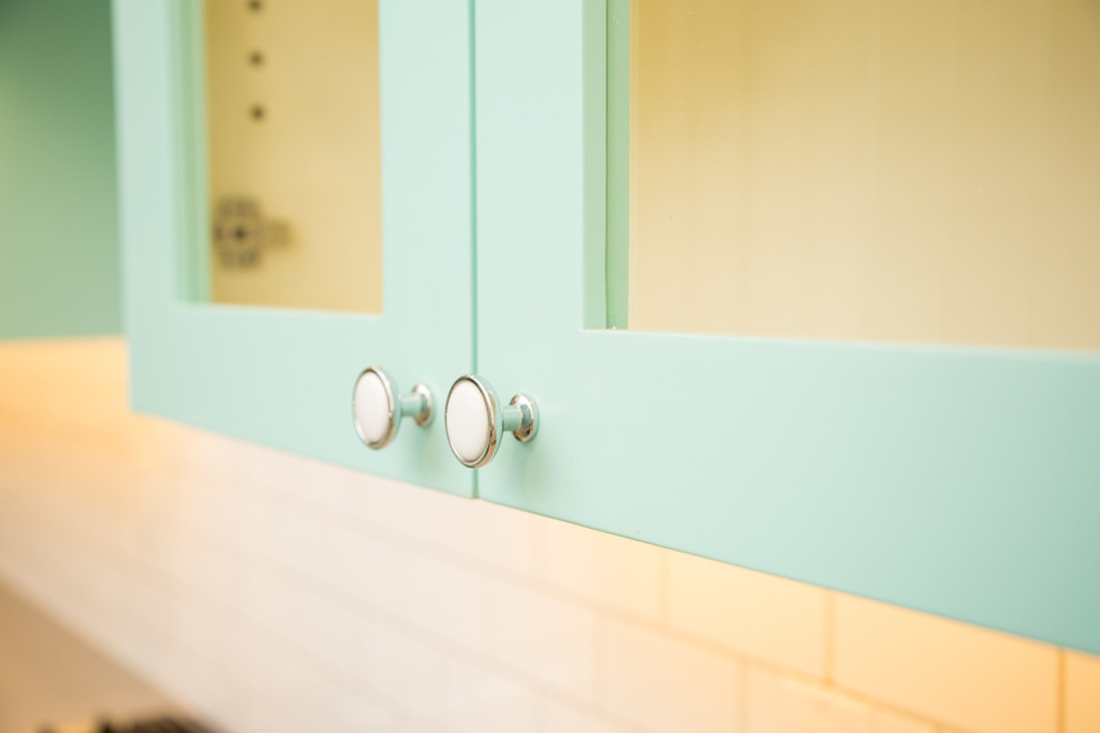 Bright Modern Farmhouse Kitchen - Moderne - Cuisine - Autres périmètres ...