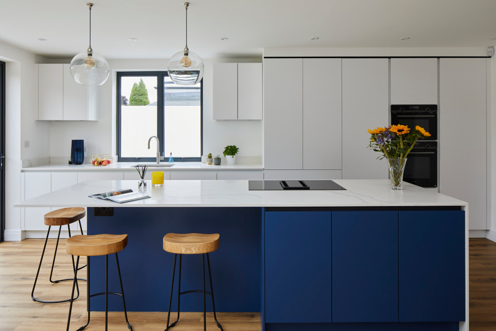 Bromley Kitchen - Modern - Kitchen - Kent - by piqu | Houzz