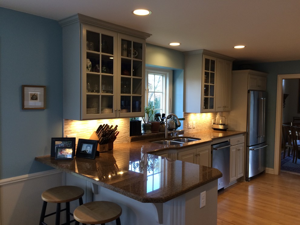 Brookfield Kitchen & Butler's Pantry Updates - Transitional - Kitchen ...