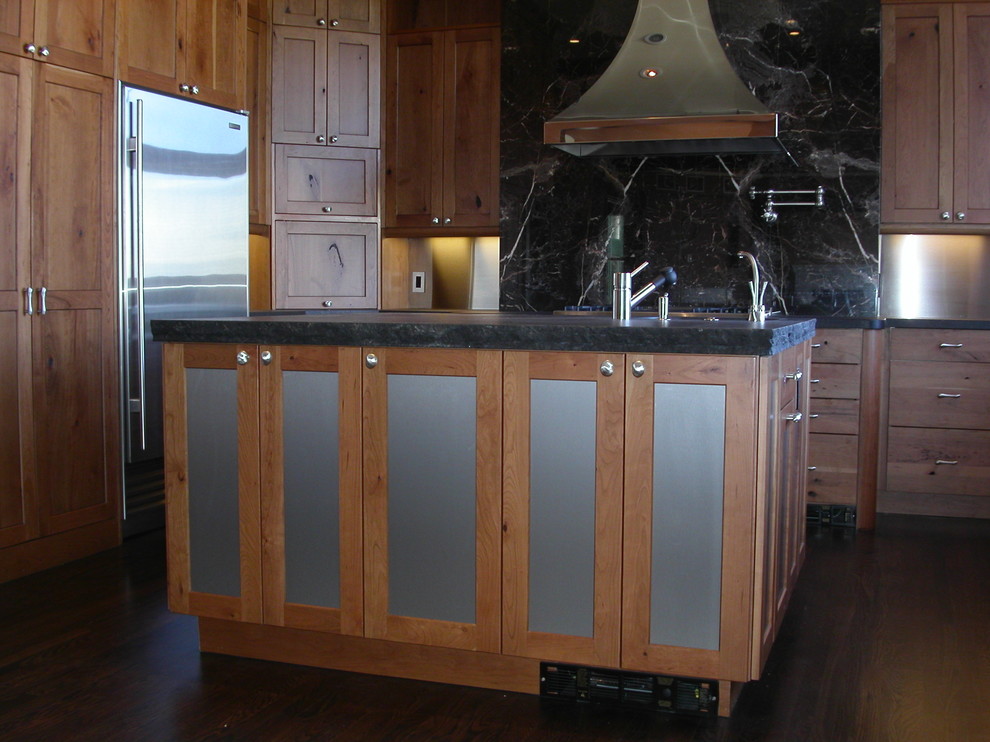Brookhaven Knotty Cherry/Driftwood W/Pewter Glaze Kitchen by Alan ...
