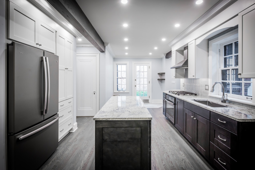 Buckingham Kitchen - Clásico renovado - Cocina - Detroit - de Revel ...