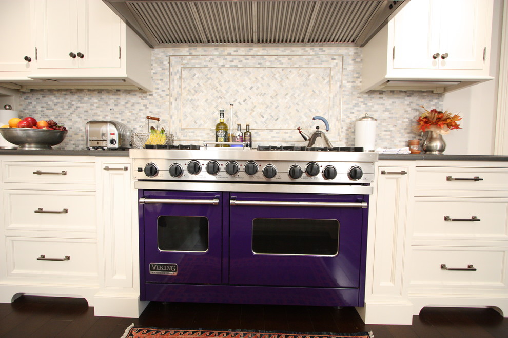 Built-in Heaven Kitchen - Traditional - Kitchen - New York - by One ...