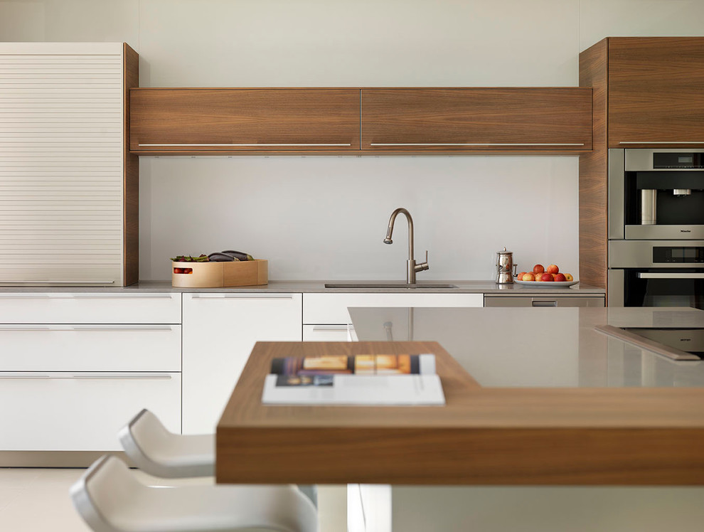 bulthaup b3 kitchen - Modern - Kitchen - Wiltshire - by Hobsons Choice ...