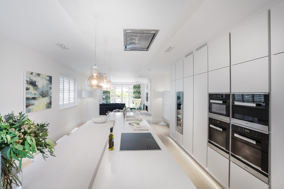 bulthaup b3 kitchen in luxury Alfred Homes property - Contemporary ...