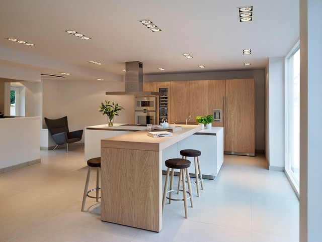bulthaup b3 'Rough Saw Oak' - Bath Showroom - Contemporary - Kitchen ...