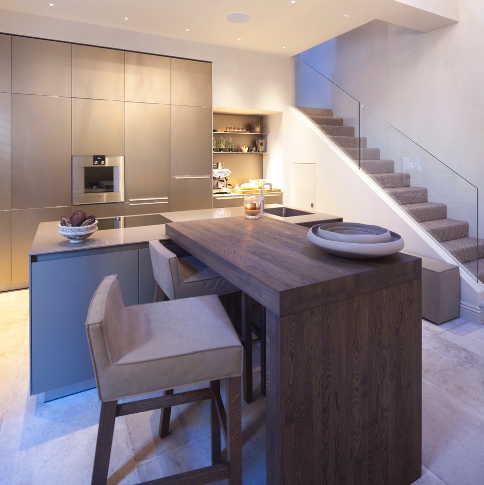 Bulthaup Kitchen Design in our Luxury Showroom - Contemporain - Cuisine ...