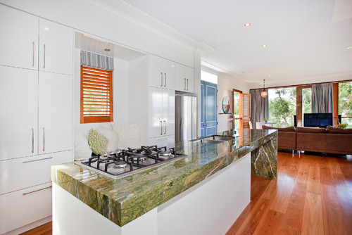 Bring The Beach Back Home With Tropical Kitchen Design Elements