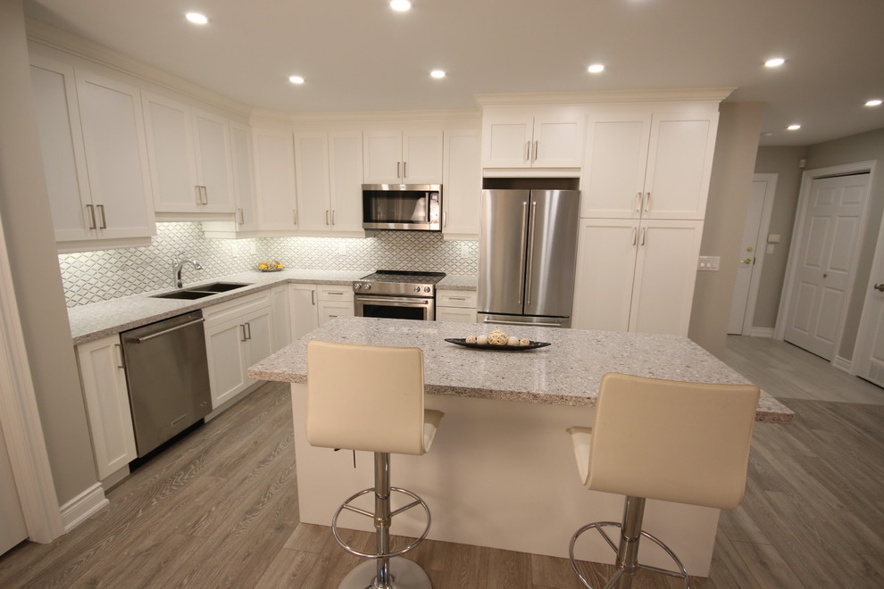 Burlington Condo Kitchen Renovation - Contemporary - Kitchen - Toronto ...
