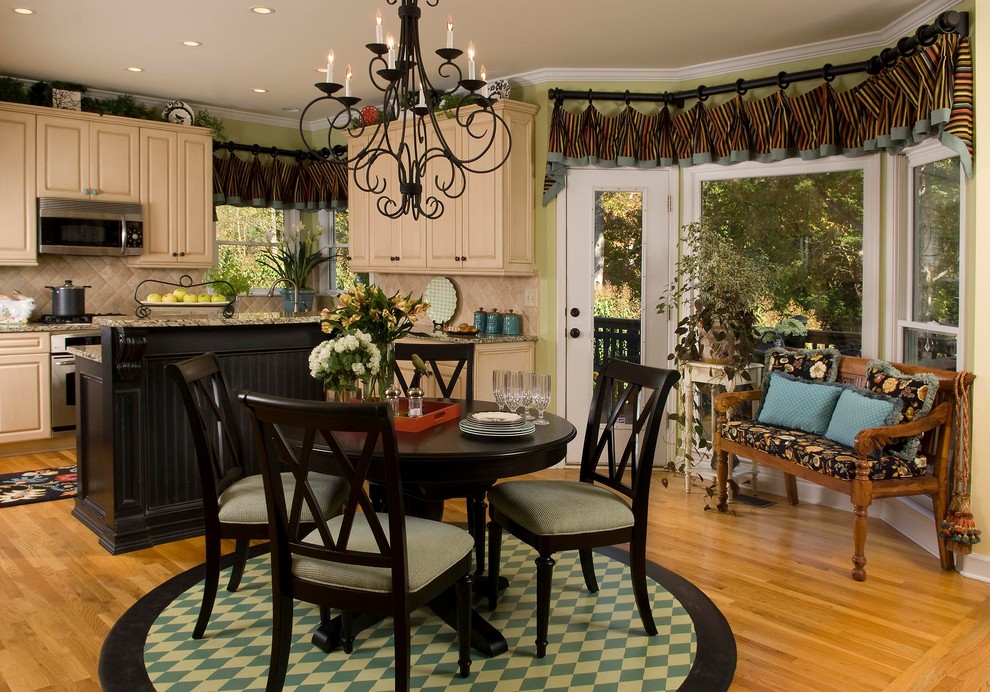 by Terri Ervin - Traditional - Kitchen - Atlanta - by Terri Ervin ...
