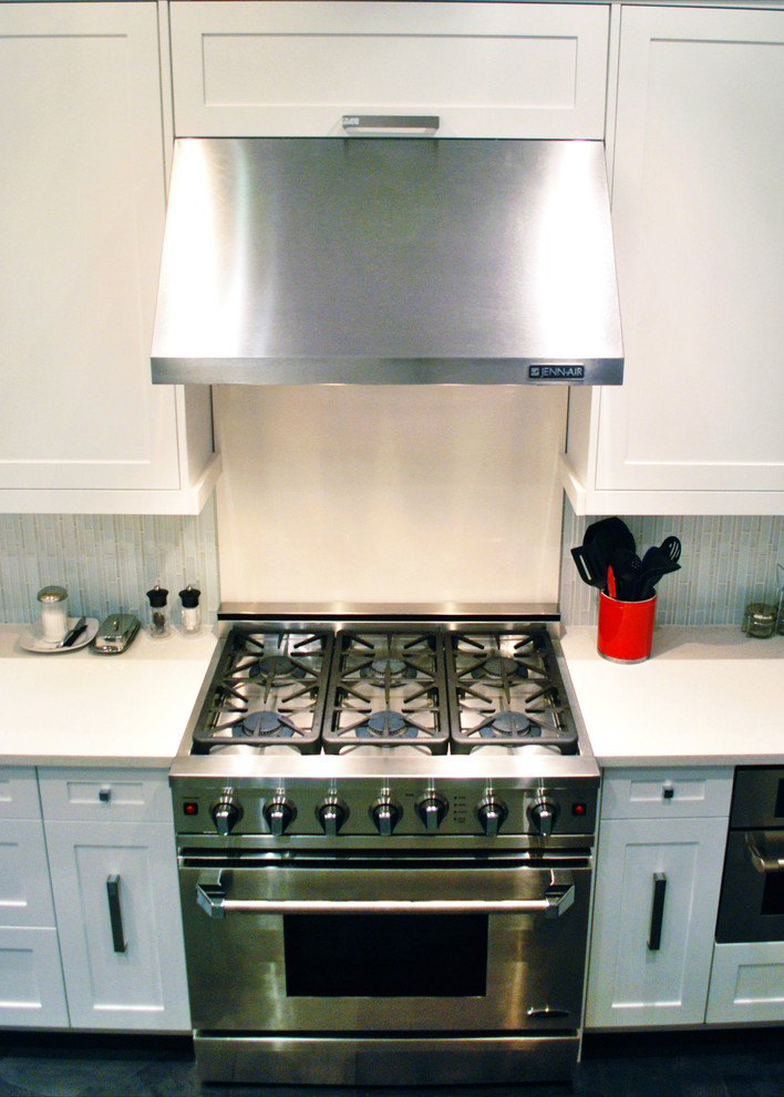 CABBAGETOWN KITCHEN - Traditional - Kitchen - Toronto - by Mooza Wood ...