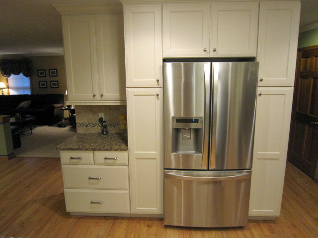 Cabinets Around the Fridge - Traditional - Kitchen - Chicago - by Sheri ...