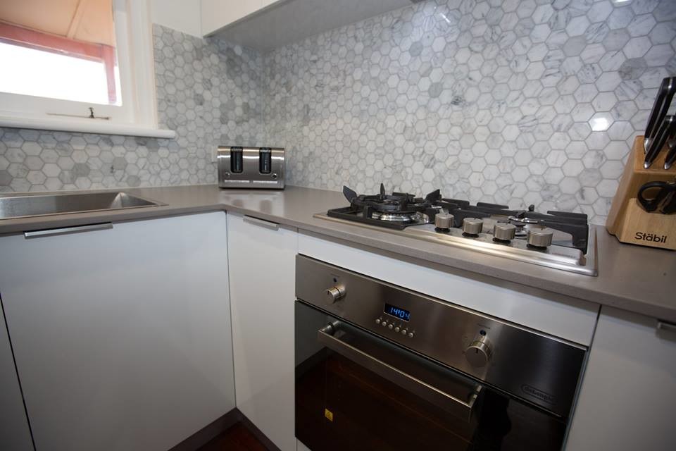 Caesarstone Raw Concrete // Stone Work Project 2 - Modern - Kitchen ...