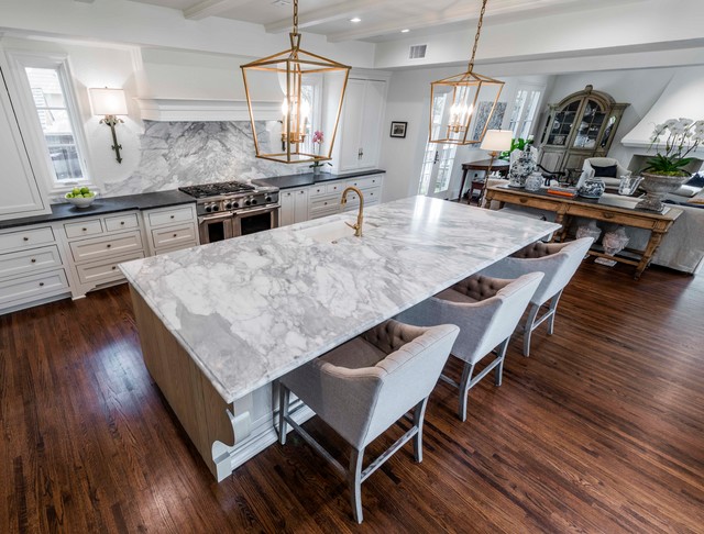 Calacatta Antique, Platinum, Calacatta Borghini & Carrara Kitchen & Bath Reno - Classique ...