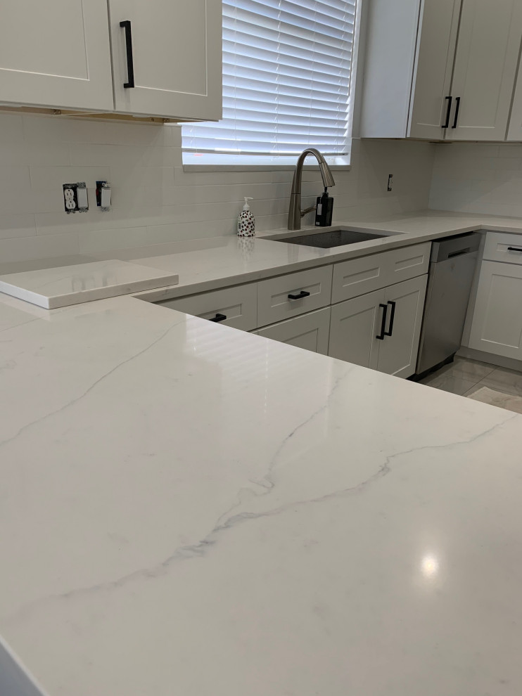 Calacatta Clara Quartz - Contemporary - Kitchen - Other - by MAVIT ...