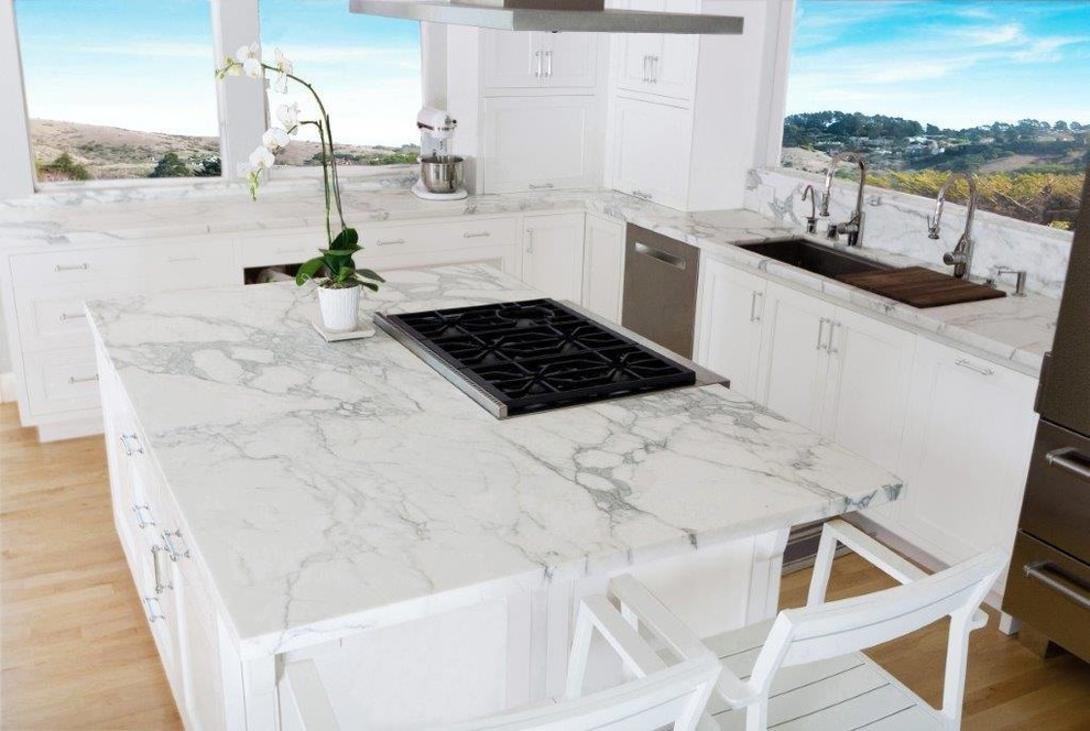 CALACATTA ORO FRANCHI GRAN RISERVA KITCHEN - Modern - Kitchen - San ...