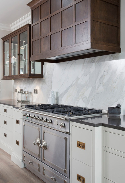 Calacatta Vaio - Classique Chic - Cuisine - Autres périmètres - par Stone Surfaces Ltd | Houzz