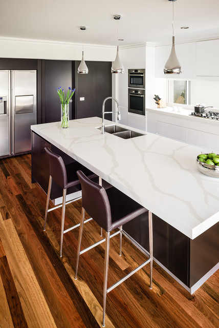 Calacutta Quartz | QUANTUM QUARTZ - Contemporary - Kitchen - Sydney ...