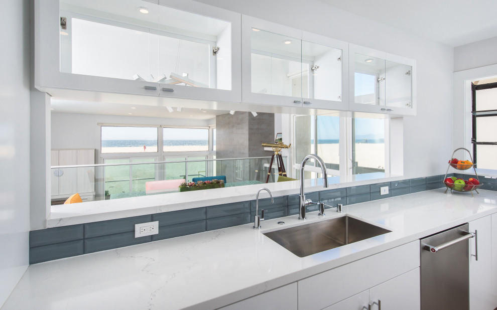 California Beach Home - Beach Style - Kitchen - Los Angeles - by Eve ...