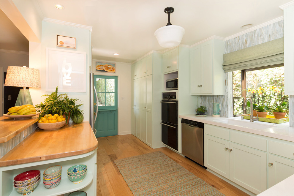 California Cottage in Altadena - Beach Style - Kitchen - Los Angeles ...